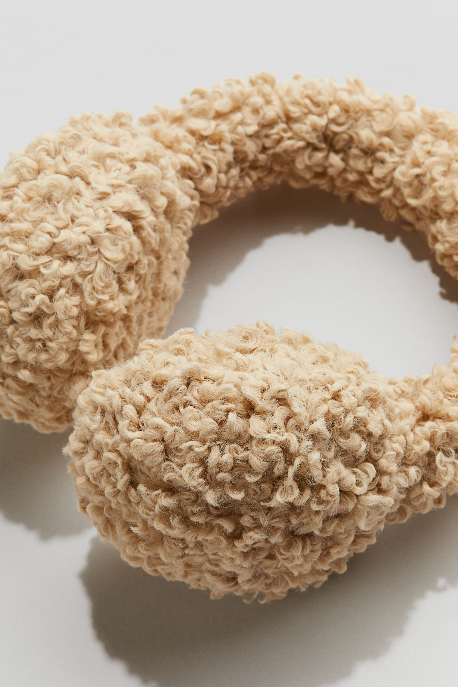 Orejeras efecto pelo - H&M PE